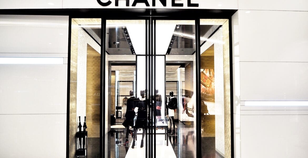 シャネル（CHANEL）、LVMHも目をつけるニューヨーク五番街のビル購入を検討 - Oui Speak Fashion Japan (OSF ...