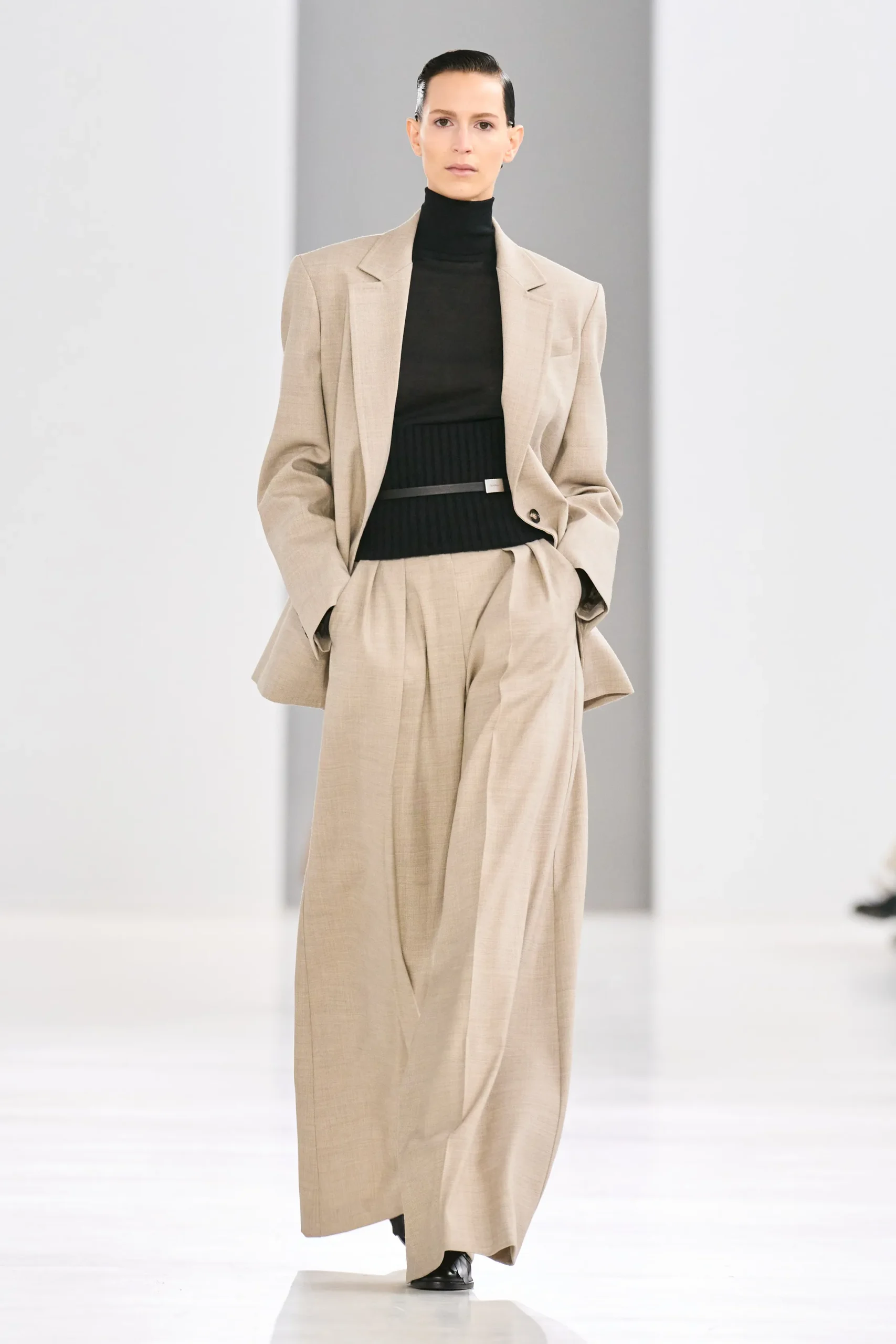 00029-max-mara-2024-ready-to-wear